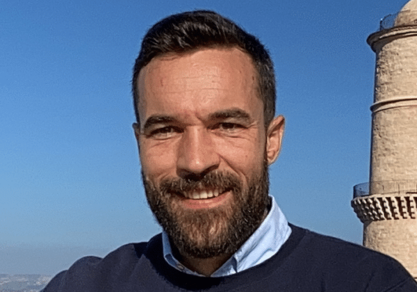 Retour sur les ordinations presbytérales d’Olivier Dewavrin sj, David ...